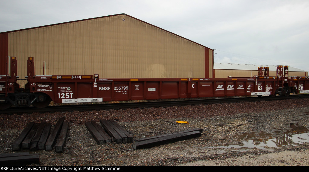 New BNSF NSC Well Car